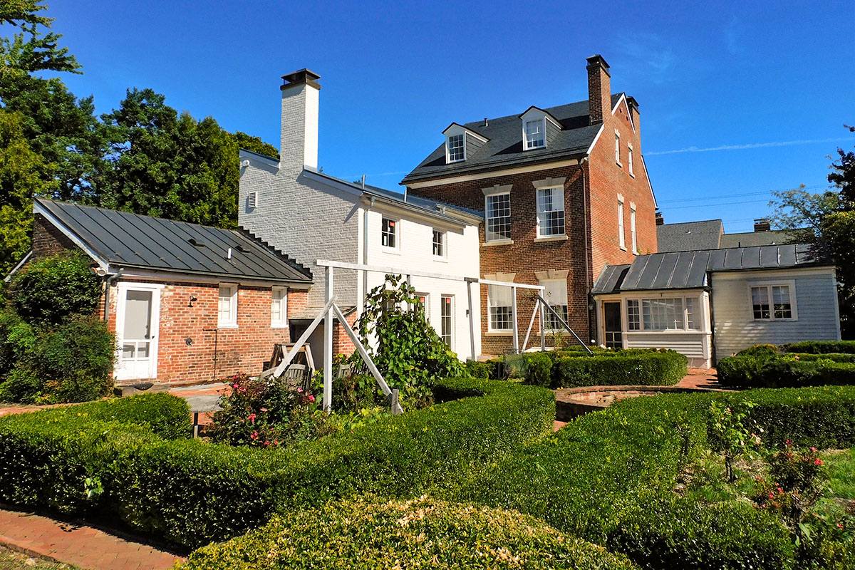 Historic Building Renovation - Commonwealth