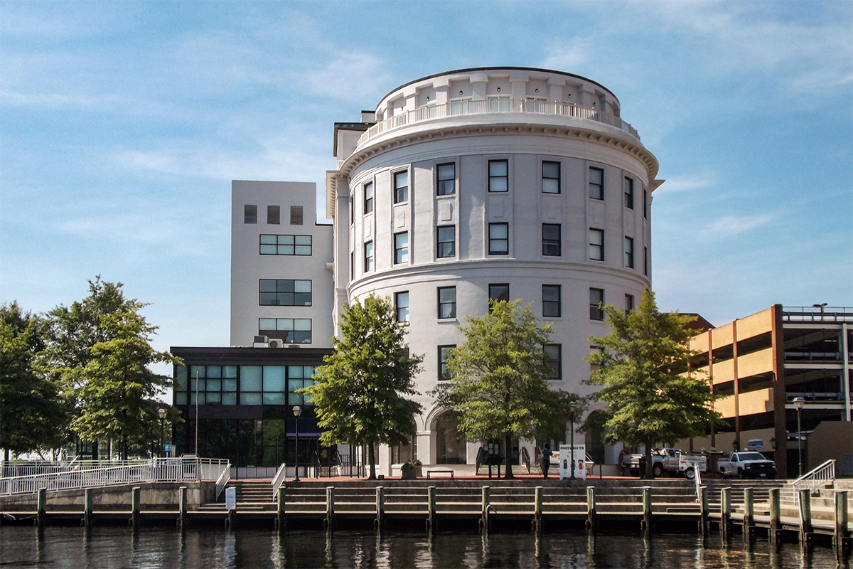 1 High Street | Seaboard Coastline Building - Commonwealth